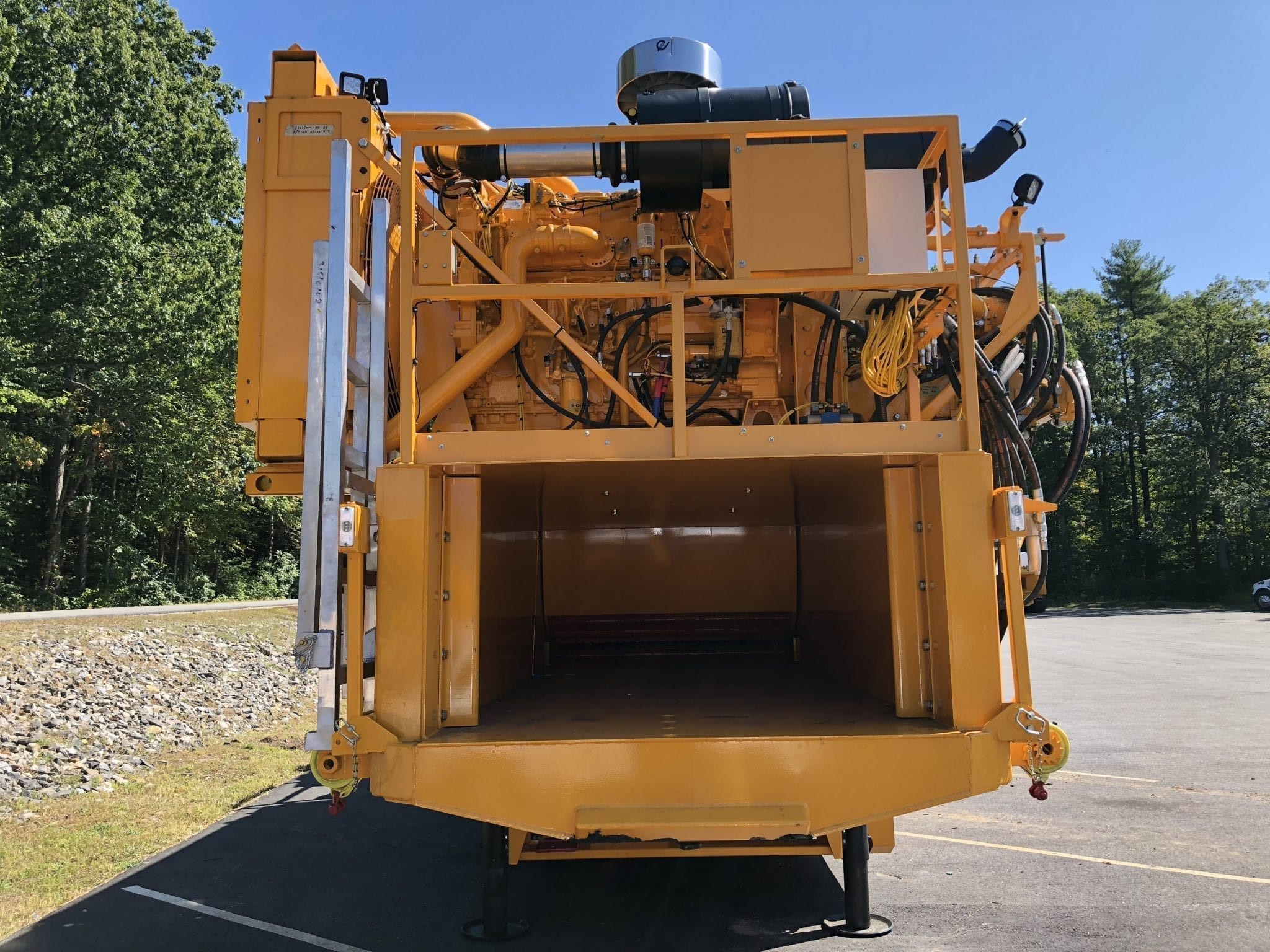 CBI 604 Flail Delimber/Debarker | CBI Wood Grinding & Chipping ...