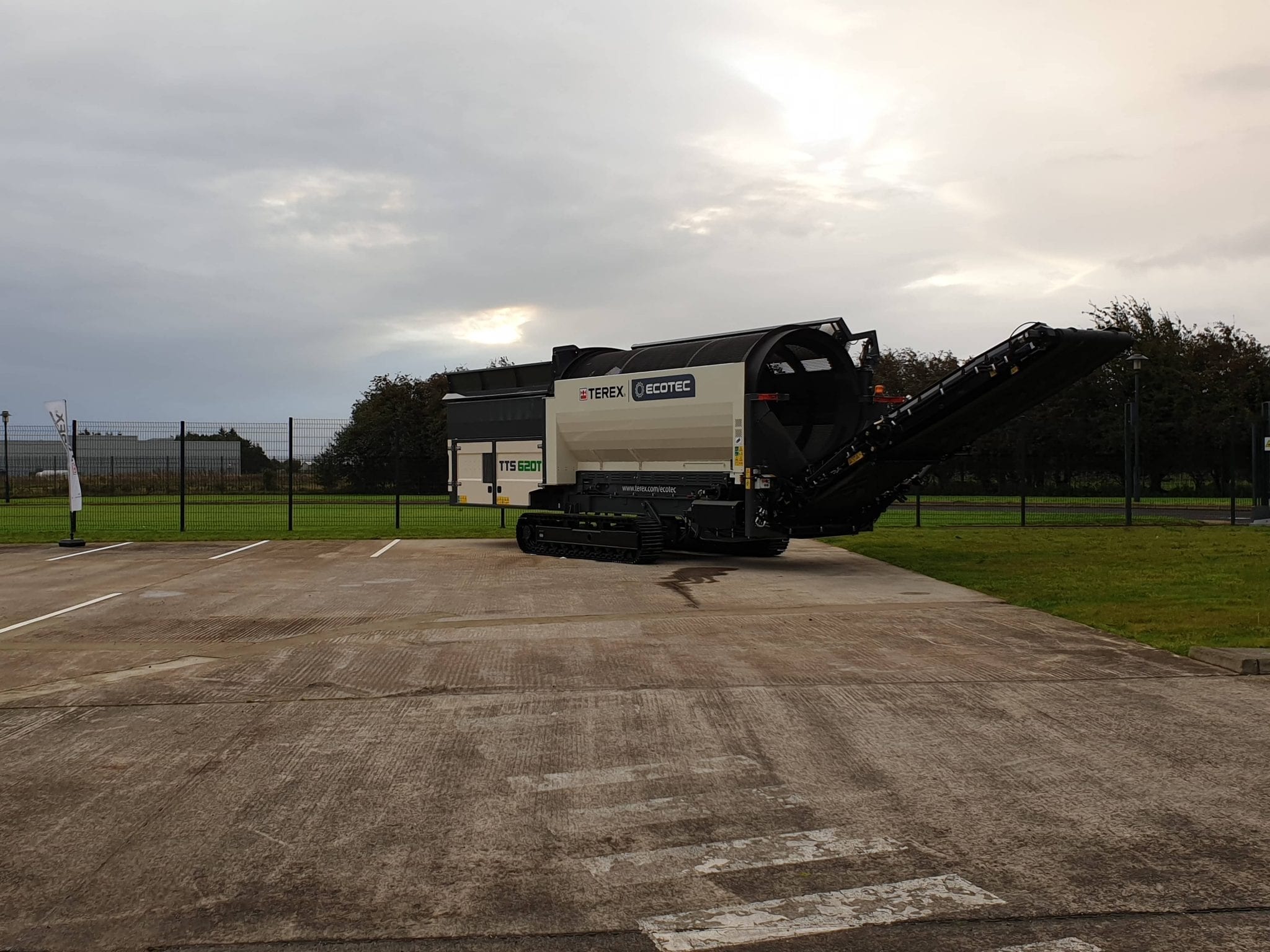 Ecotec TTS 620T Trommel Screener | Ecotec Screening Equipment, Trommel ...