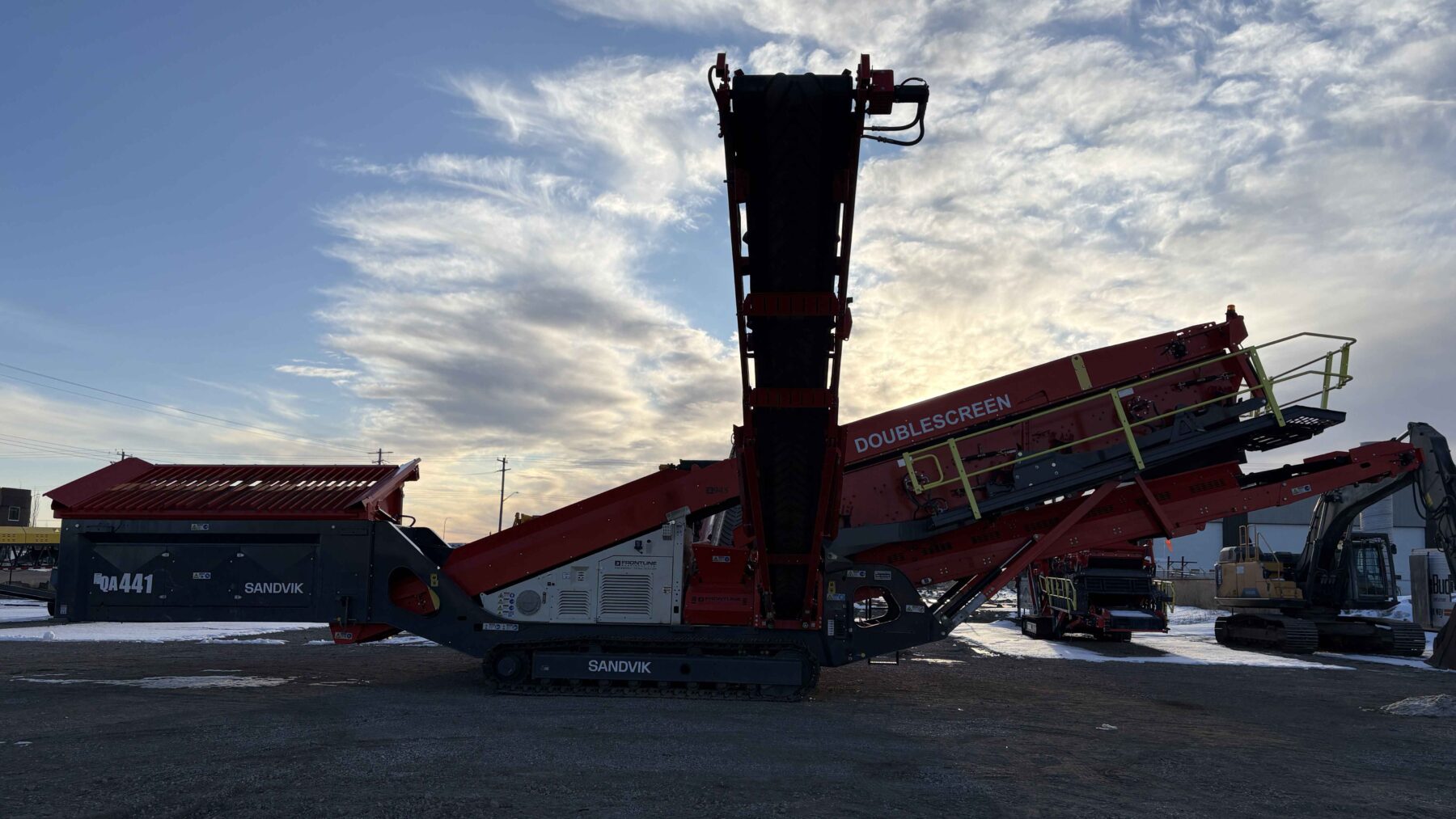 2023 Sandvik QA441 Screener (#945) - Frontline Machinery