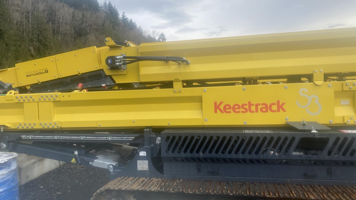 2023 Keestrack S3 Stacking Conveyor (#946) - Frontline Machinery